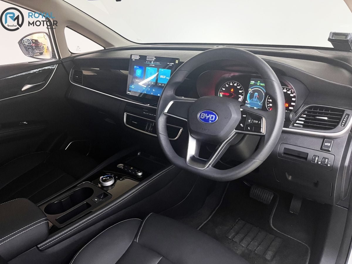 The New BYD E6 ELECTRIC | Royal Motor Grandeur