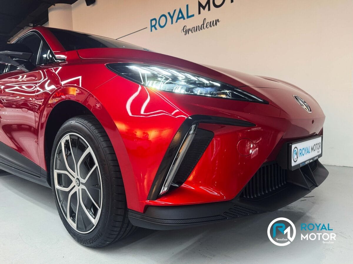 MG 4 EV Singapore 2025 – Best-Selling Electric Car From $1,208/mth